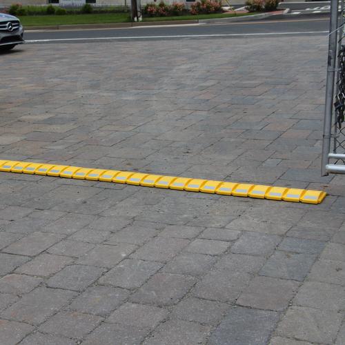 PORTABLE SPEED BUMP - LX-PSB – lumastrobe.com